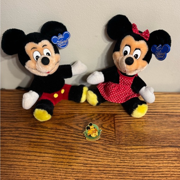 Disney | Toys | Vtg Disney Plush Pin Set Bundle Mickey Minnie | Poshmark